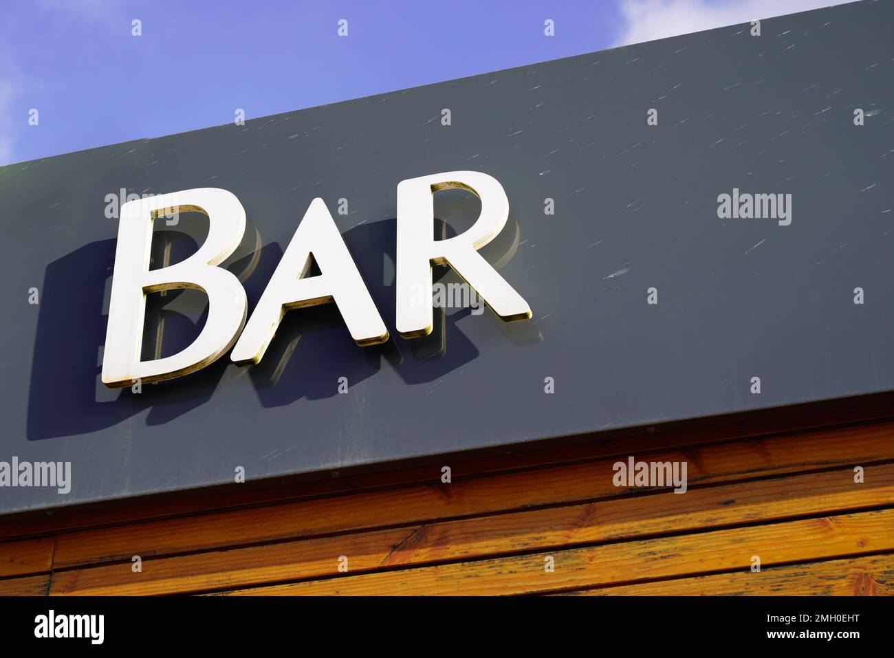 Bar place store shop facade hi-res stock photography and images - Alamy