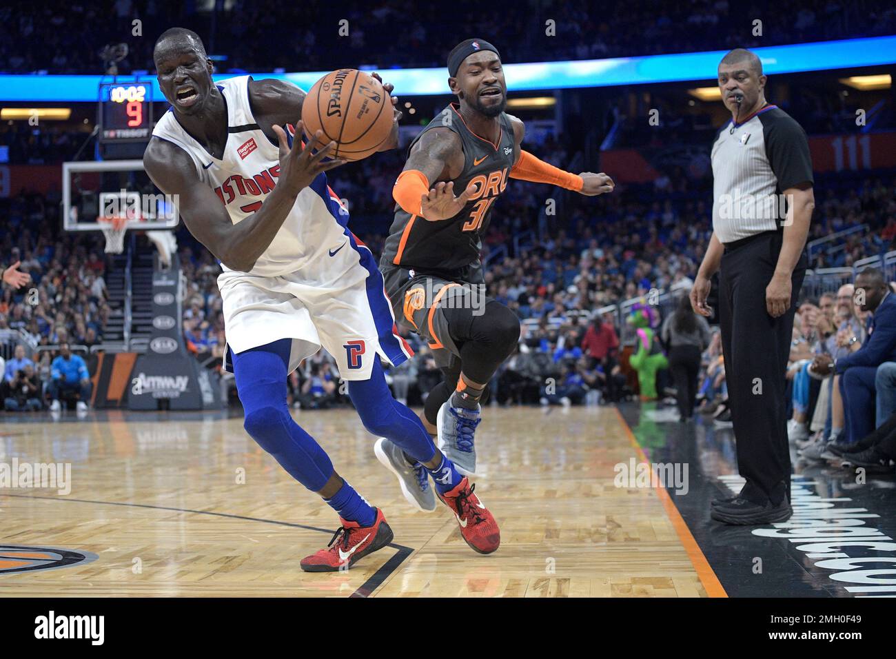 Detroit Pistons forward Thon Maker (7) steals the ball from Orlando ...