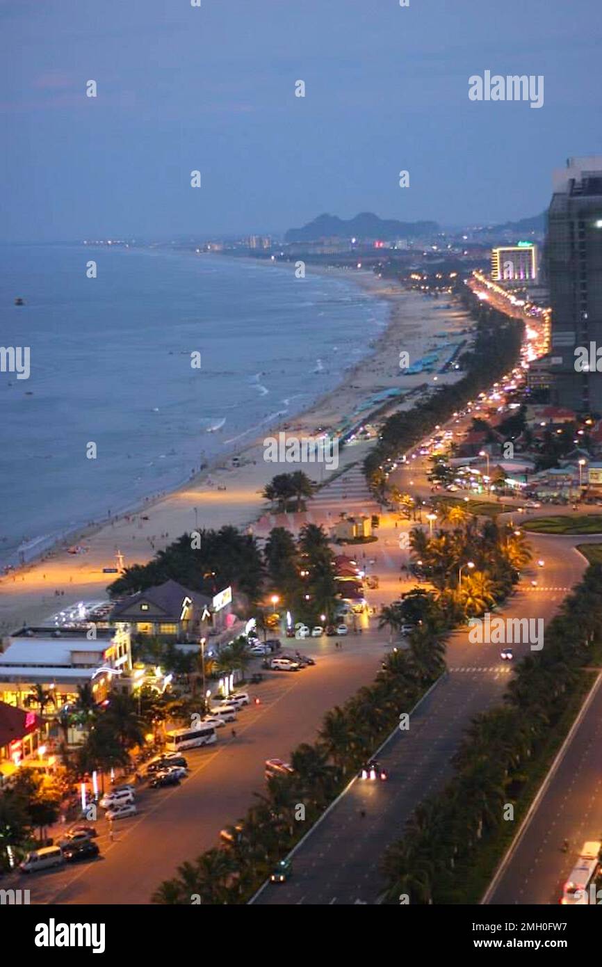 Beach and Road at sunset in Da Nang, Vietnam Stock Photo - Alamy