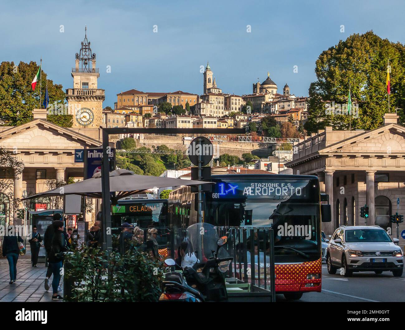 Hgih city hi-res stock photography and images - Alamy