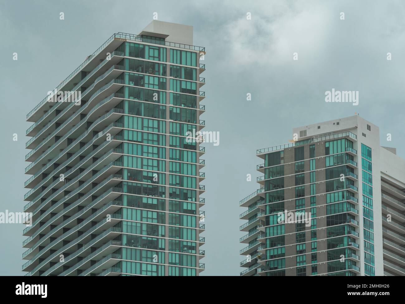 buildings in midtown miami usa florida Stock Photo - Alamy