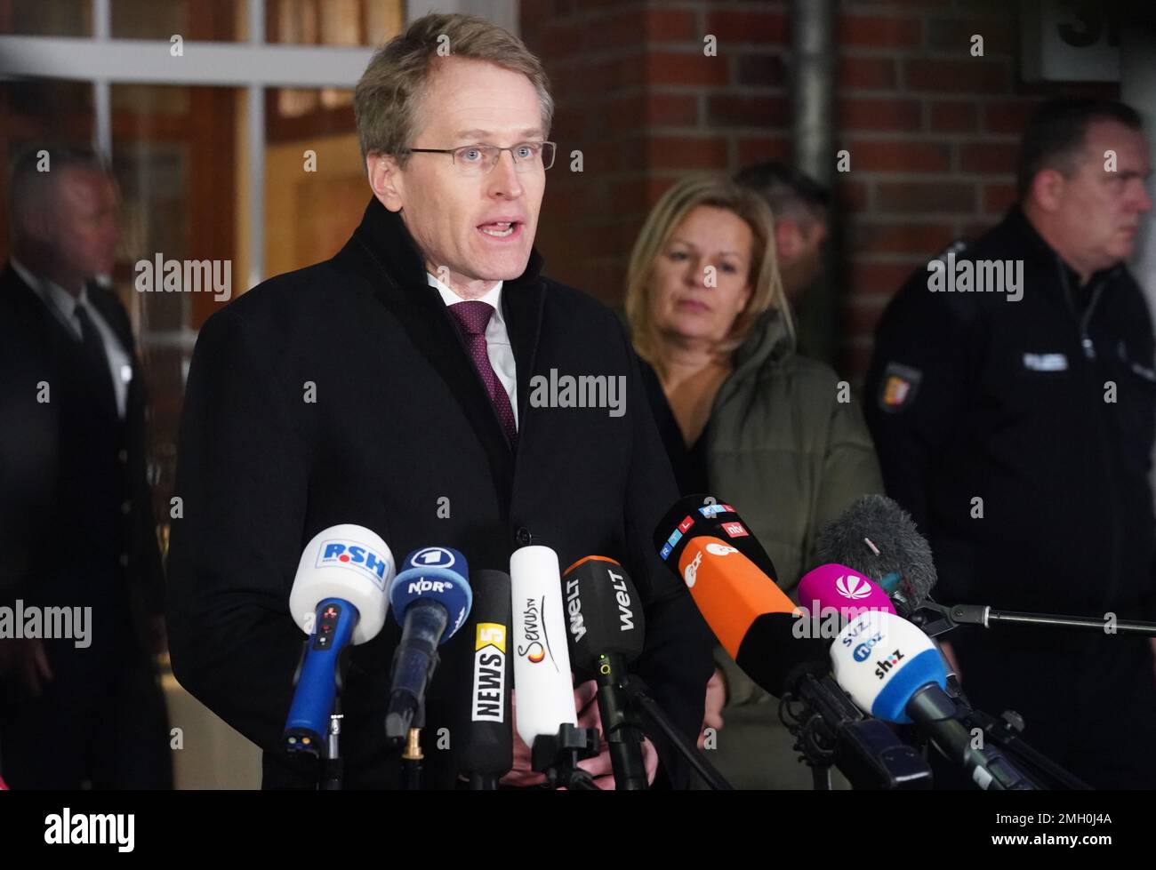 Brokstedt, Germany. 26th Jan, 2023. Daniel Günther (CDU, M), Minister ...