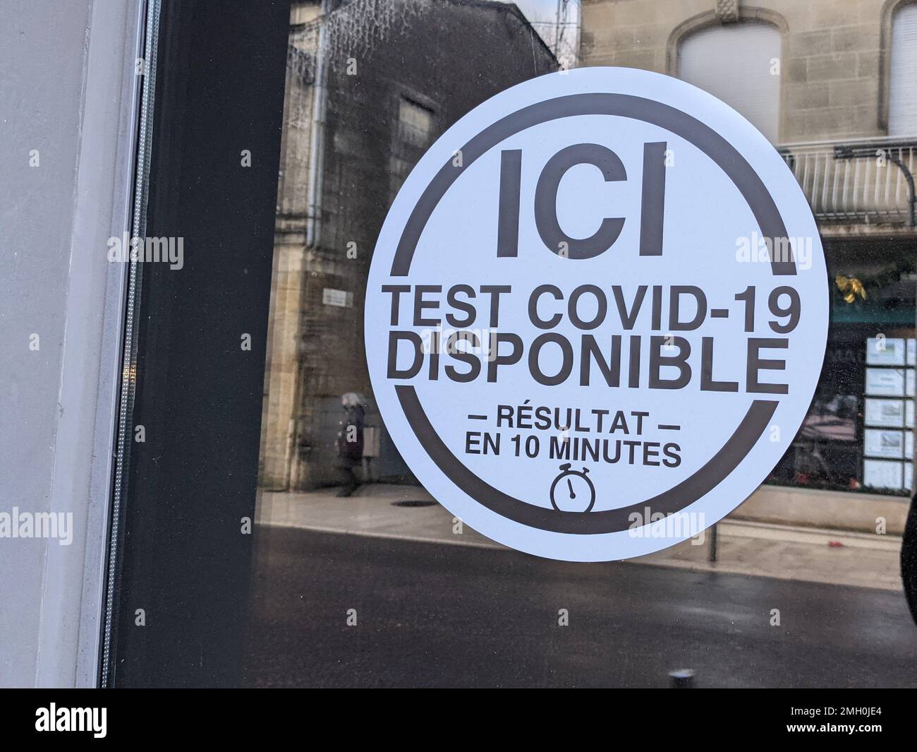 french COVID-19 Test sign and covid text on the street at testing ...