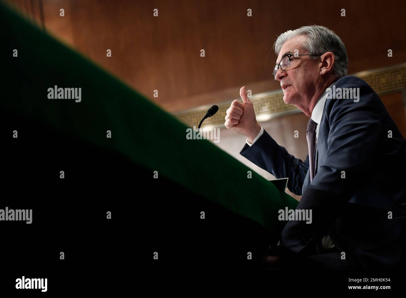 Federal Reserve Chairman Jerome Powell testifies before the Senate ...