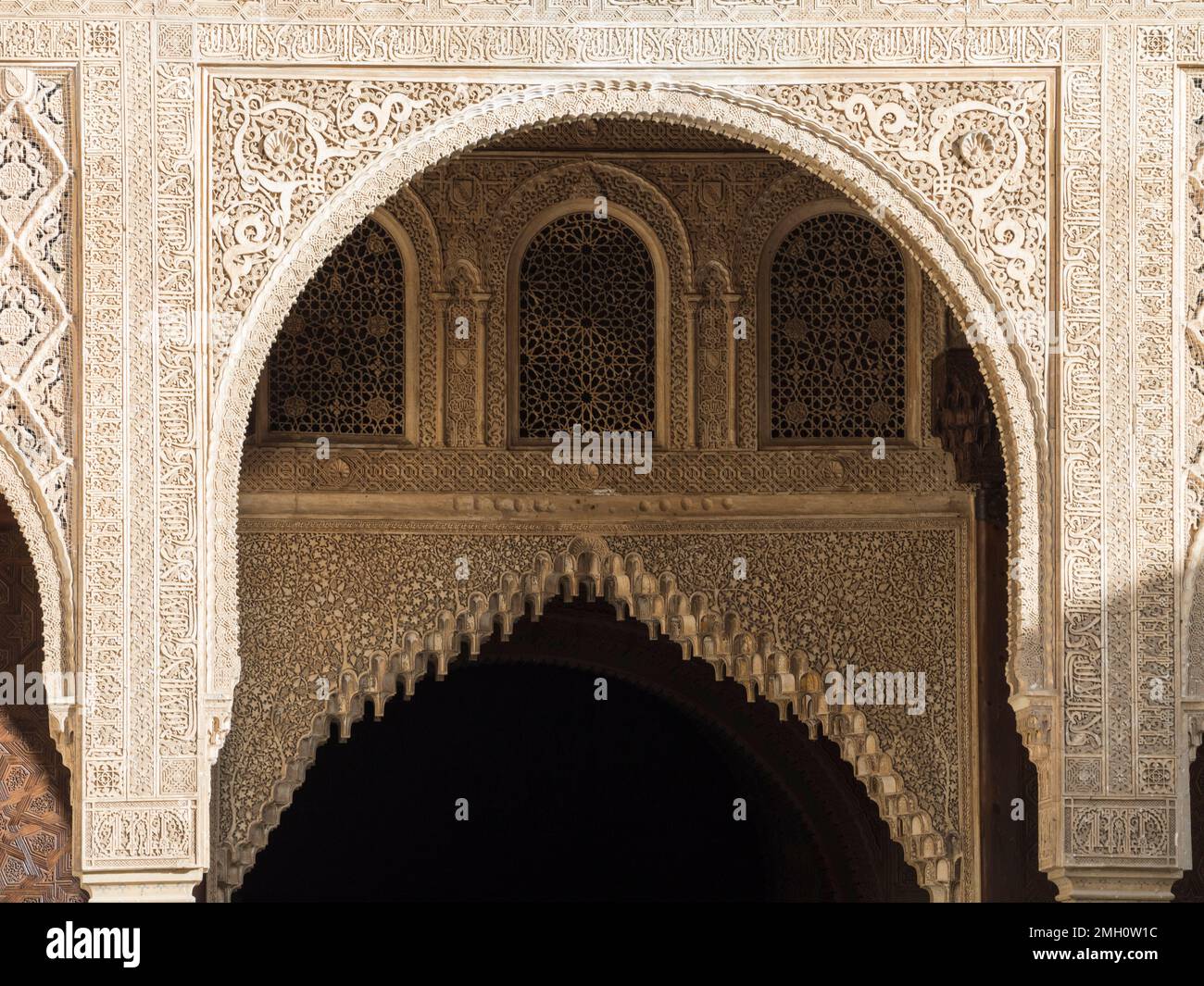 Detail of the moorish architecture of the alhambra hi-res stock ...
