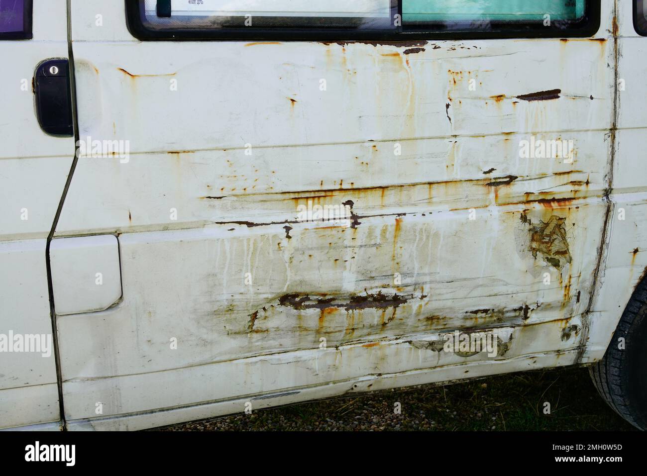 White van rusty damaged in side rear door collision used old aged car ...