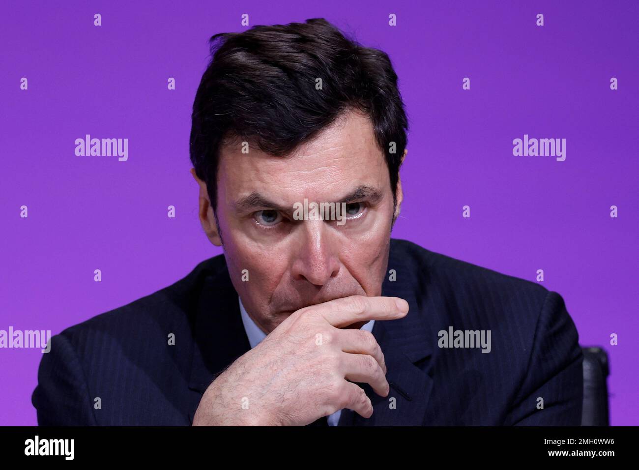 2022 results hi-res stock photography and images - Alamy