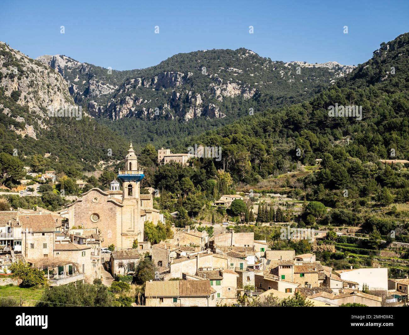 Overview mallorca spain hi-res stock photography and images - Alamy