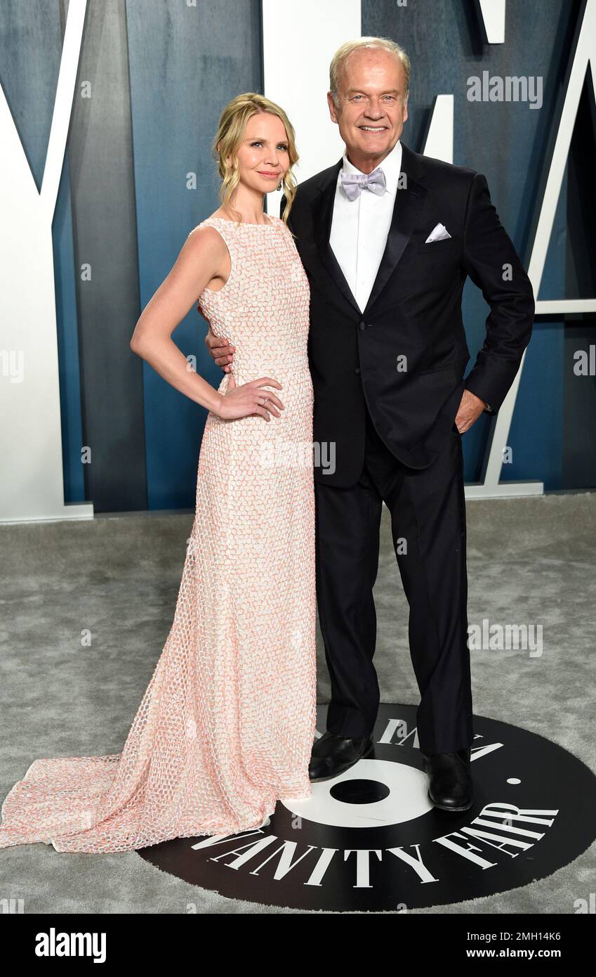Kayte Walsh, left, and Kelsey Grammer arrive at the Vanity Fair Oscar ...