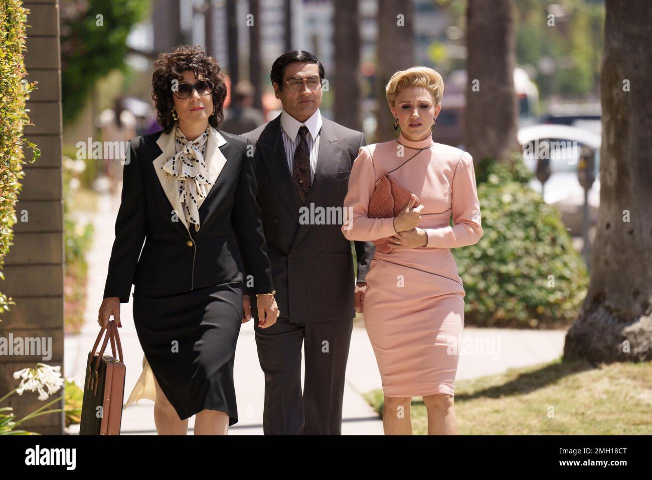 WELCOME TO CHIPPENDALES, from left: Jen Cohn as Cheryl Levine, Kumail ...