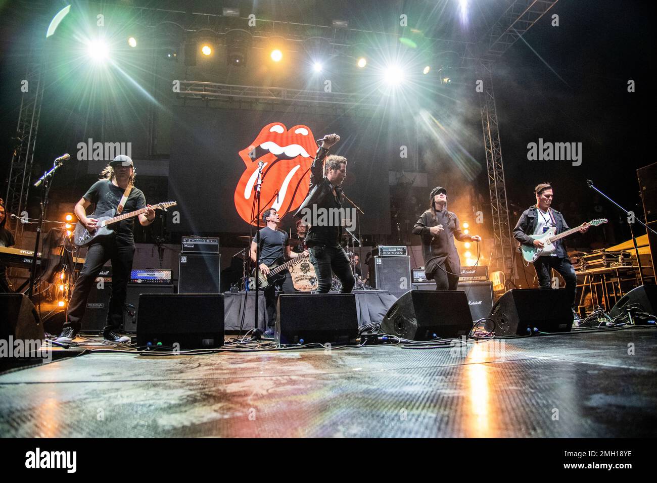 Andy Wood, from left, Phil Buckman, Andy Campbell, Todd Morse, Carli ...