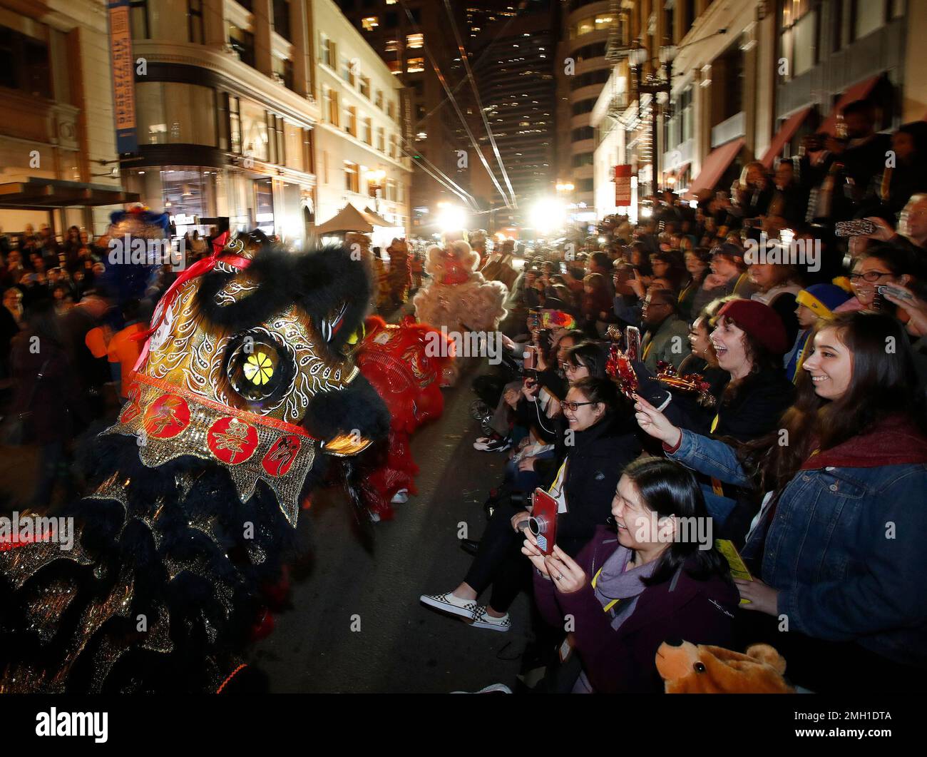 CORRECTS TO LION COSTUME NOT DRAGON COSTUME - Spectators react to ...