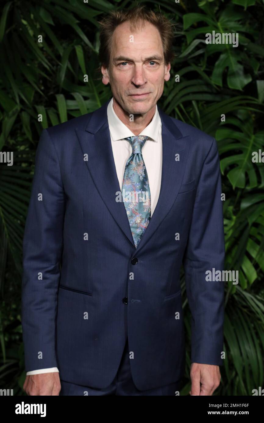 Julian Sands arrives at the 2020 Chanel Pre-Oscar Dinner at The Beverly ...
