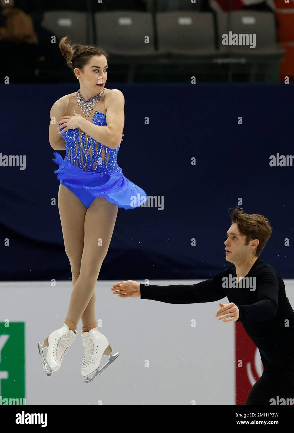 Canada's Evelyn Walsh and Trennt Michaud perform during the pairs free ...