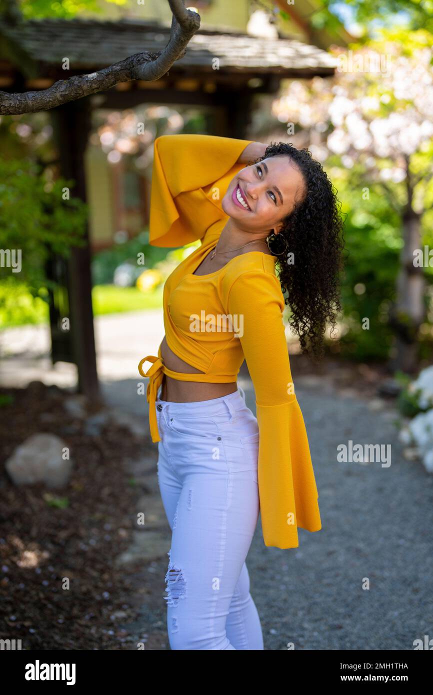 Side View 3/4 Body Portrait of Happy Young African American Woman ...