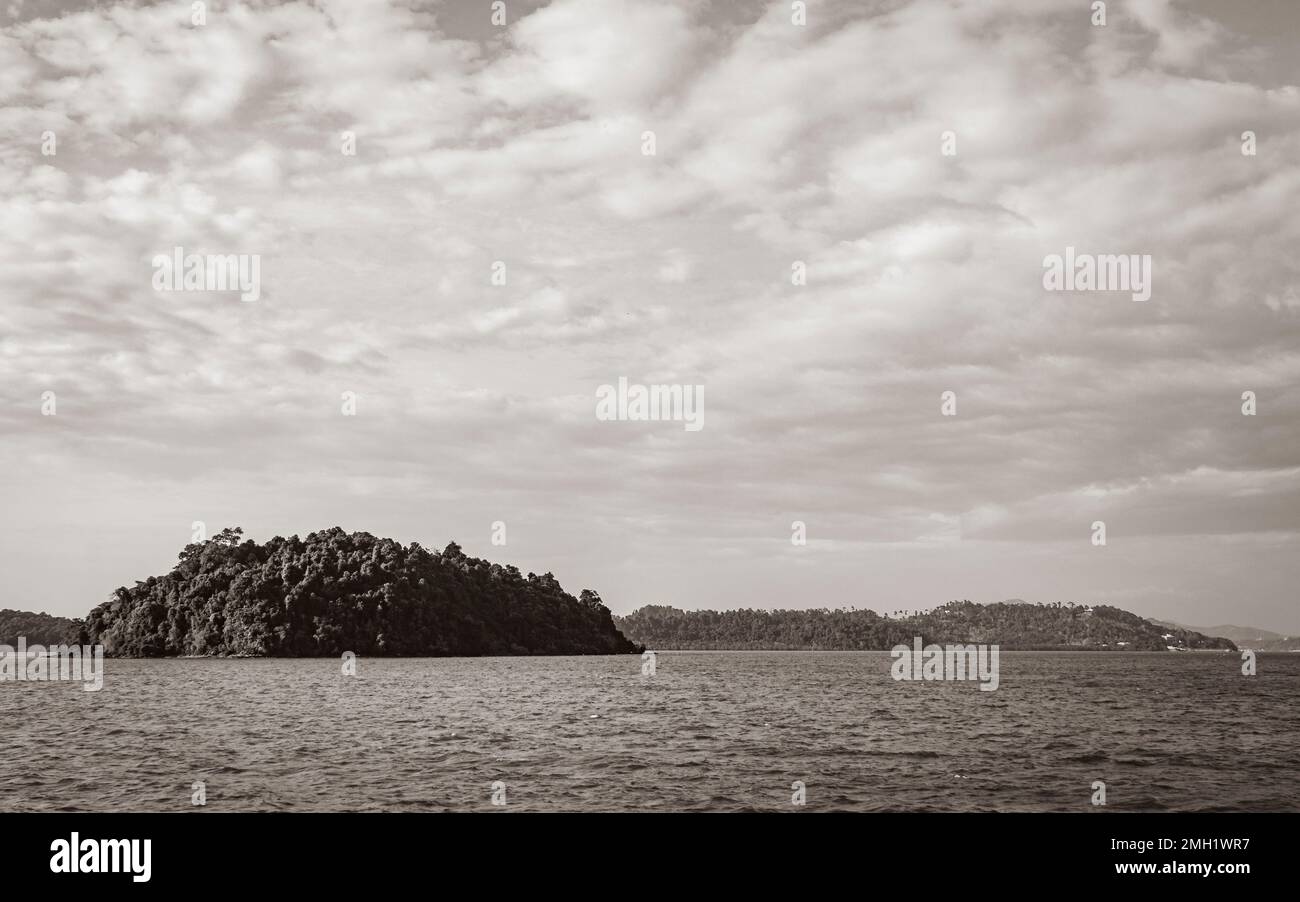 Tropical Paradise island Pulo Ru and Kawthaung landscape panorama view ...