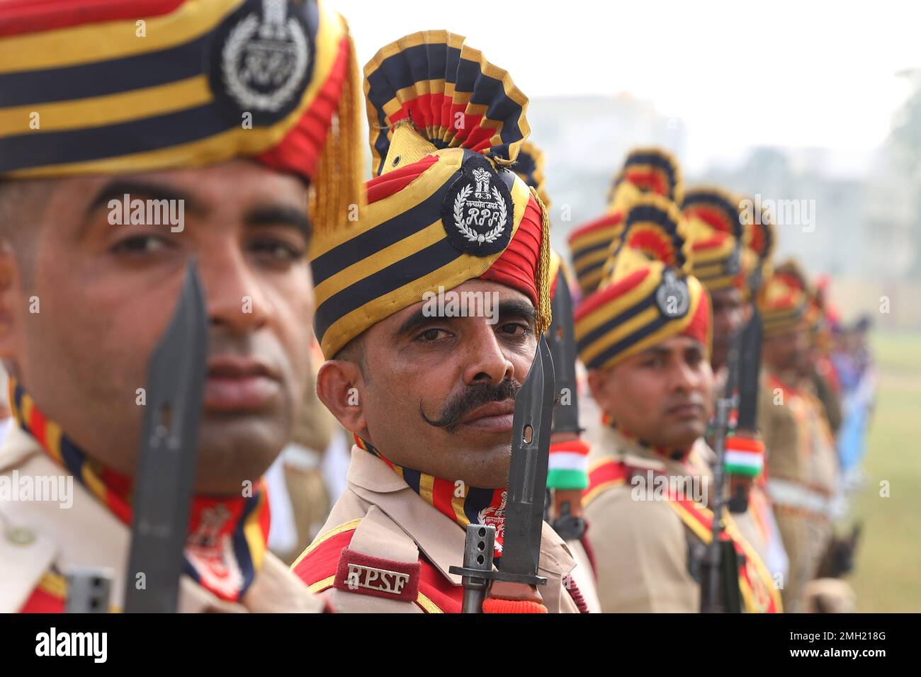 Chennai, Tamil Nadu, India. 26th Jan, 2023. Cadets of Railway ...