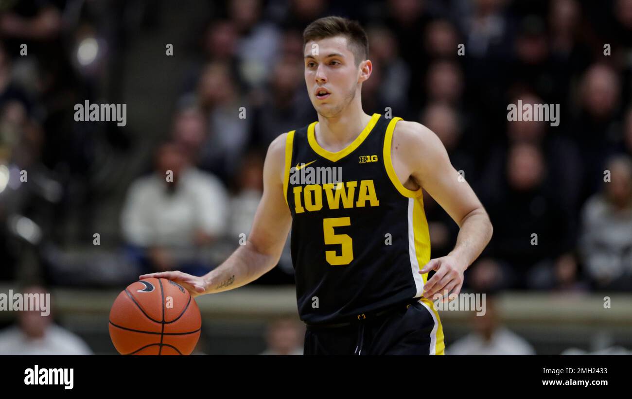Iowa guard CJ Fredrick (5) plays against Purdue during the first half ...