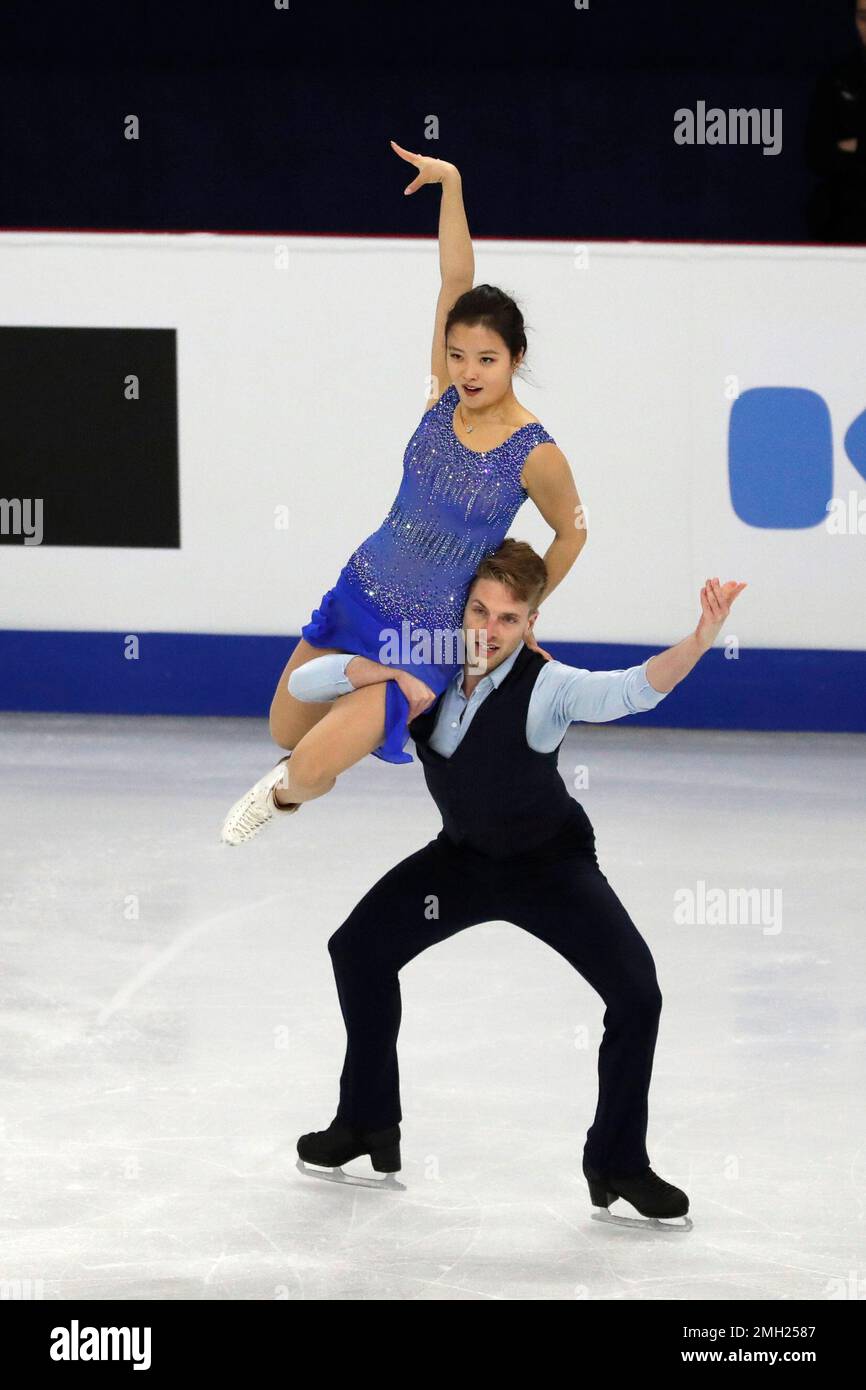 South Korea's Min Yura and Daniel Eaton perform during the Ice Dance ...