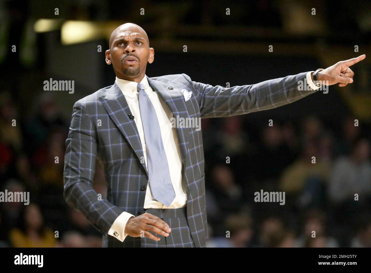 Vanderbilt head coach Jerry Stackhouse directs his players in the first ...