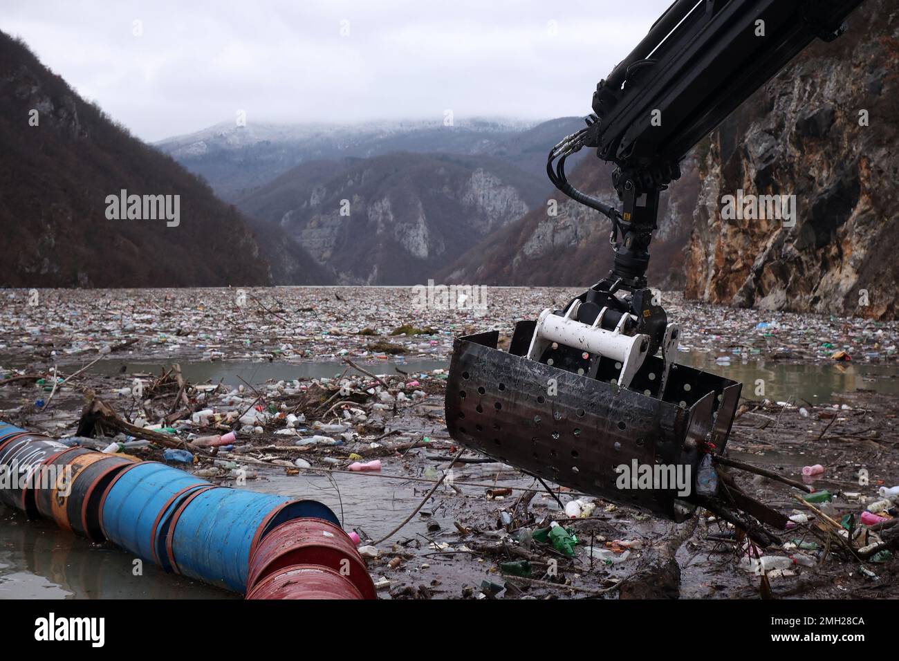 View of waste floating in the Drina river near Visegrad, Bosnia, Jan ...