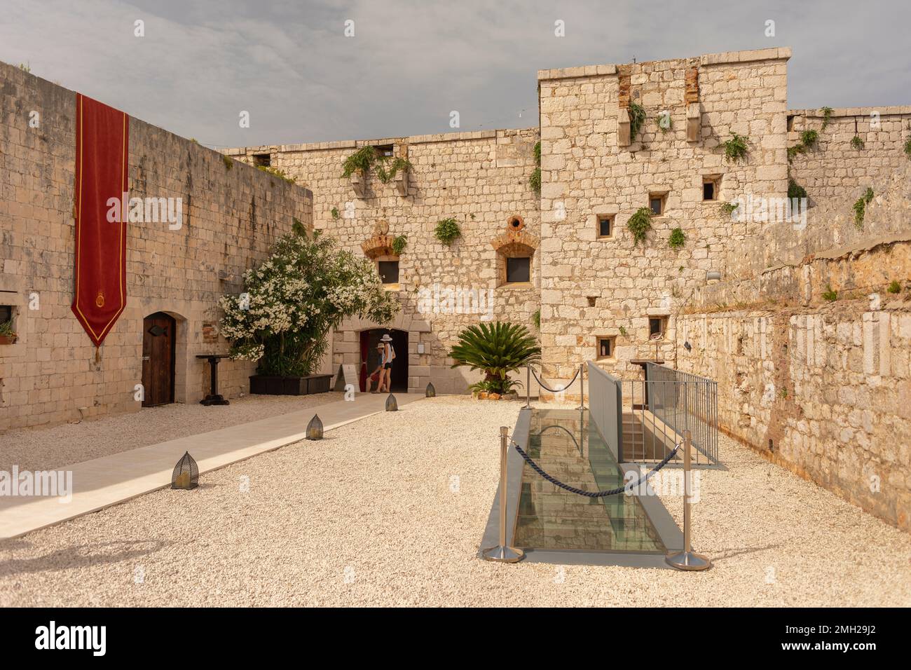 George iii fortress vis hi-res stock photography and images - Alamy