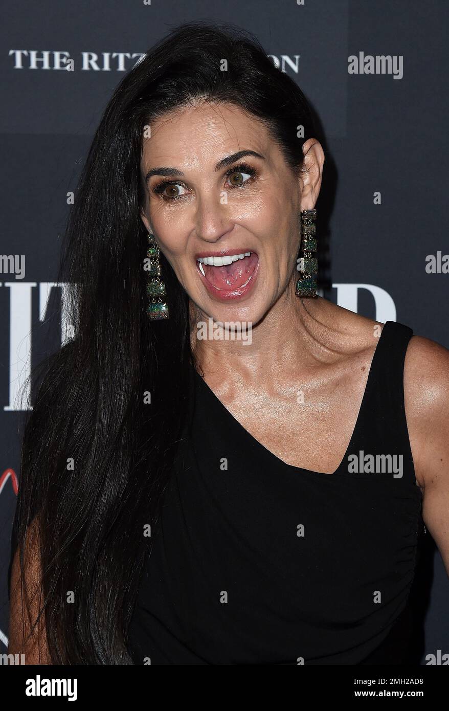 Demi Moore arrives at the Annenberg Space for Photography's Vanity Fair ...