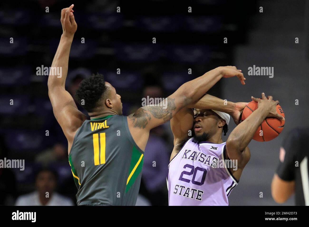 Baylor guard Mark Vital (11) and Kansas State forward Xavier Sneed (20 ...