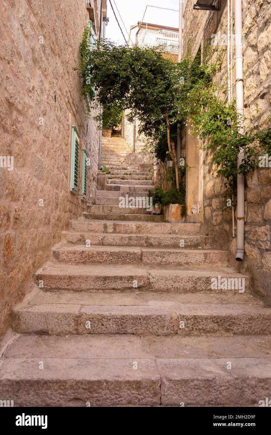 Stairway vis hi-res stock photography and images - Alamy