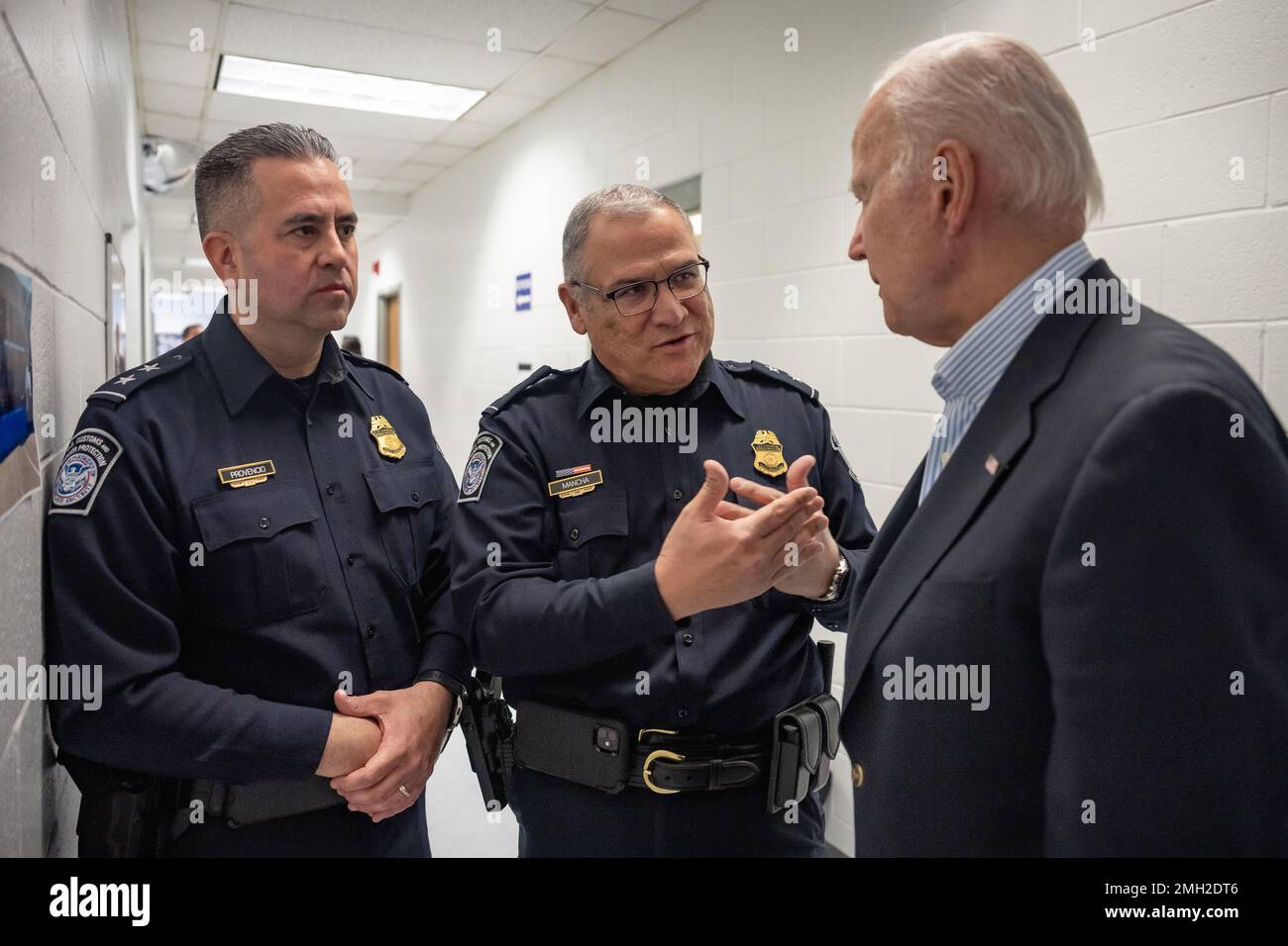 President Joe Biden arrives at the Bridge of the Americas in El Paso on ...