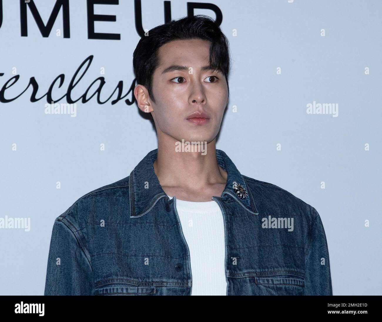 Seoul, South Korea. 26th Jan, 2023. South Korean actor Lee Jae-wook, attends a photo call for ...
