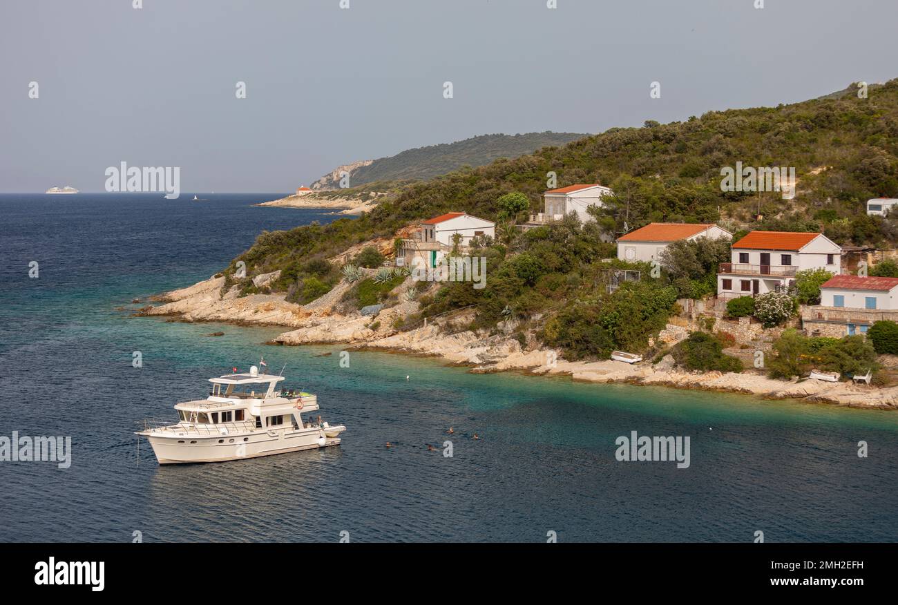 Parja bay vis hi-res stock photography and images - Alamy