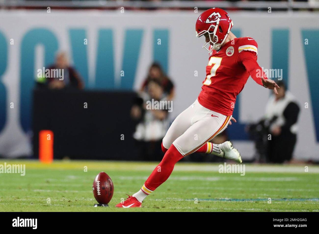 Kansas City Chiefs kicker Harrison Butker (7) kicks the ball off during ...