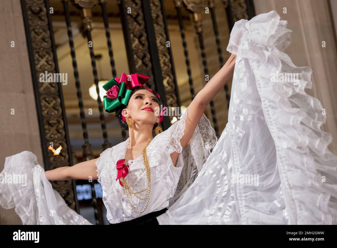 Traditional dancers perform while First Lady Jill Biden and Mexico’s ...