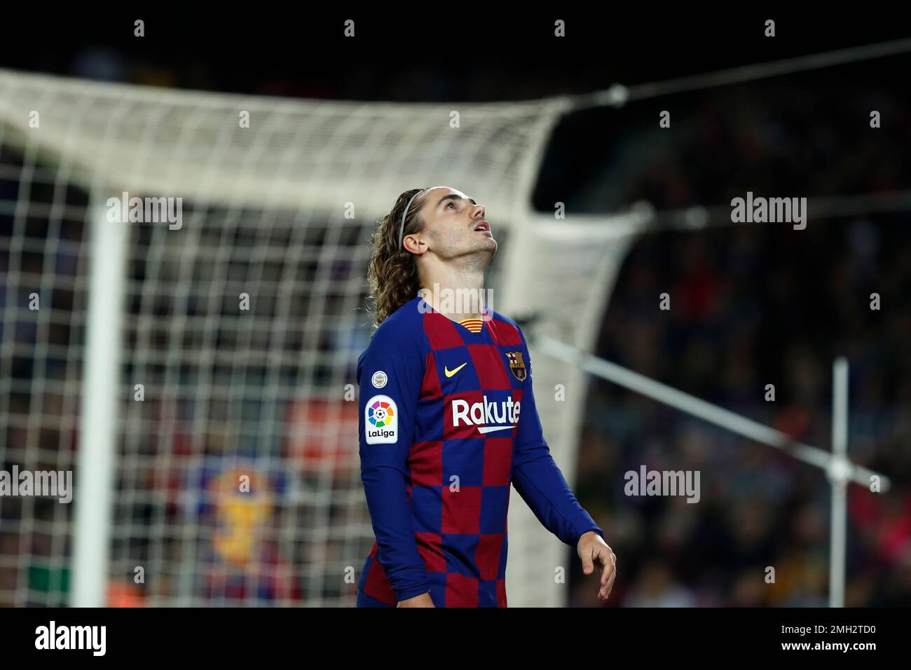 Barcelona's Antoine Griezmann reacts during a Spanish La Liga soccer ...