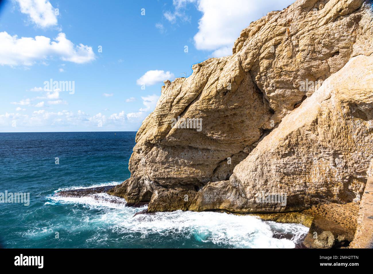 Rosh Hanikra grottoes rocks and caves famous nature tourist site ...