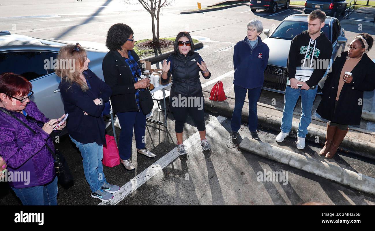 State Rep. Ana-Maria Ramos, D-Dallas, speaks to volunteers before a ...