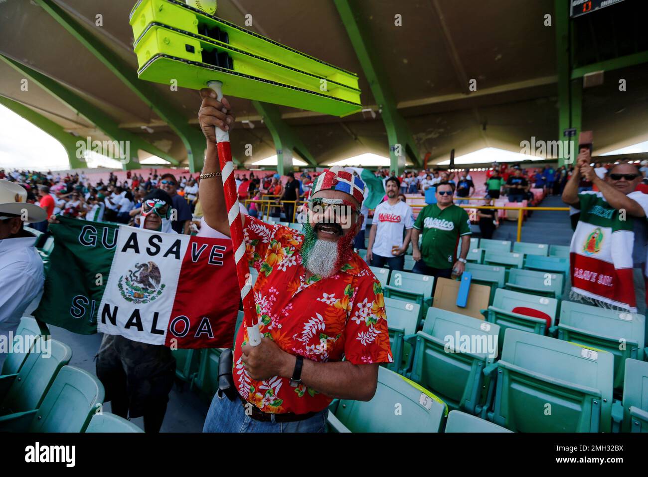 Mexican fans cheer for their team prior to a Caribbean Series baseball ...