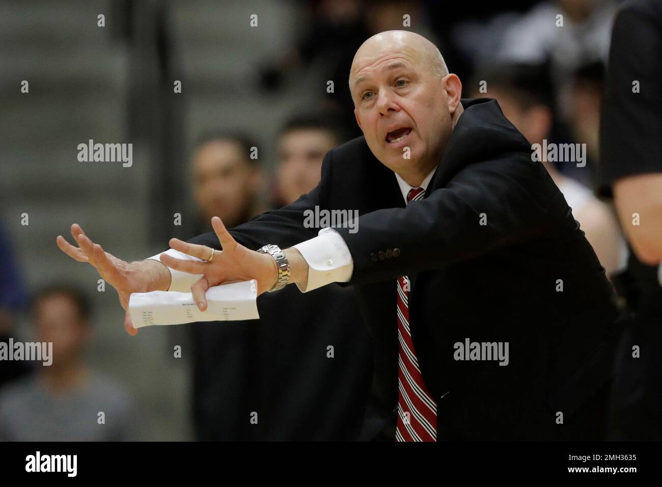 Santa Clara head coach Herb Sendek gestures against Gonzaga during an ...