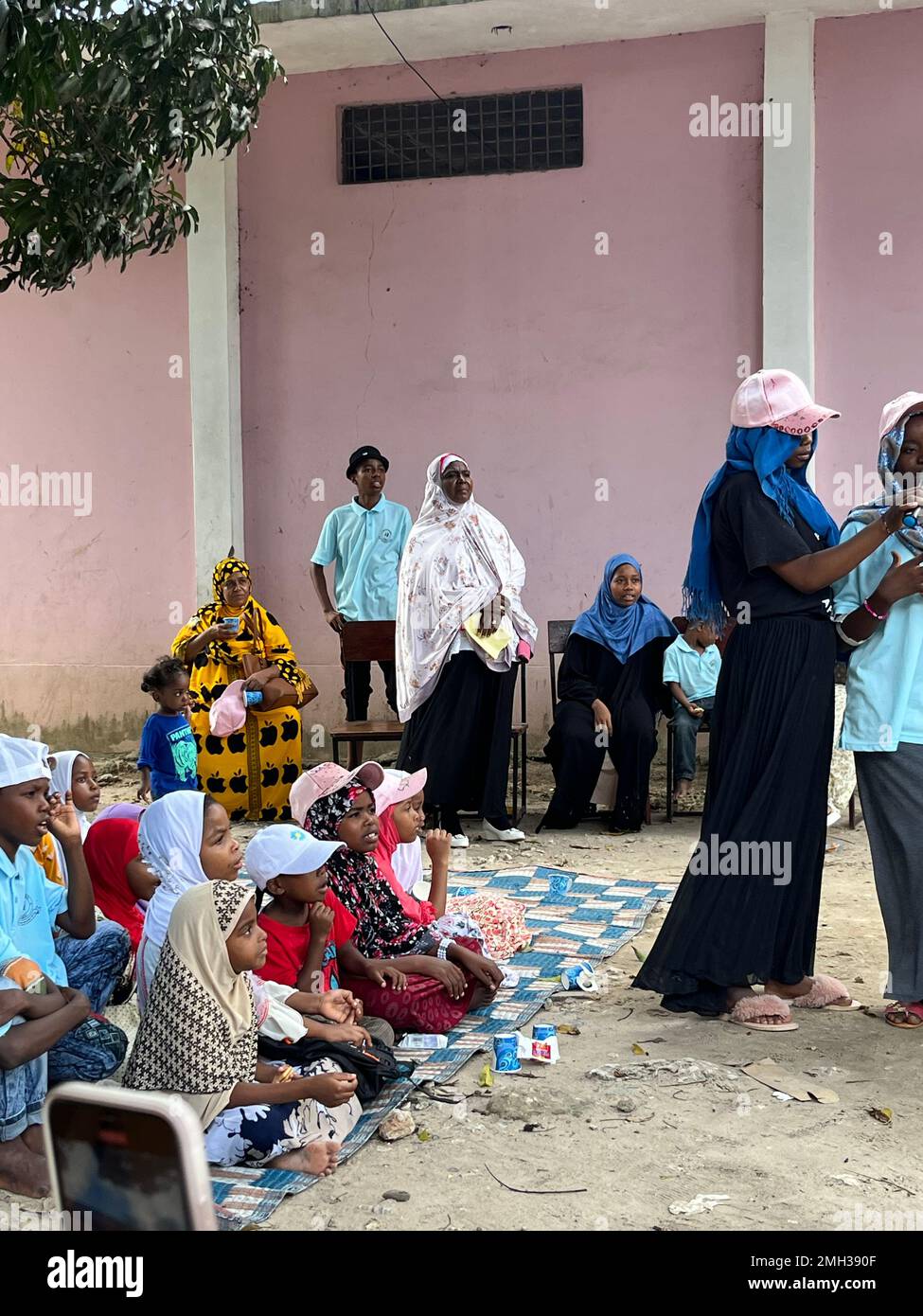 African children orphanage hi-res stock photography and images - Alamy
