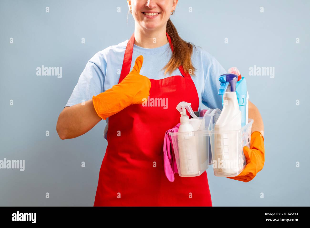 House maid in apron cleaning hi-res stock photography and images - Alamy