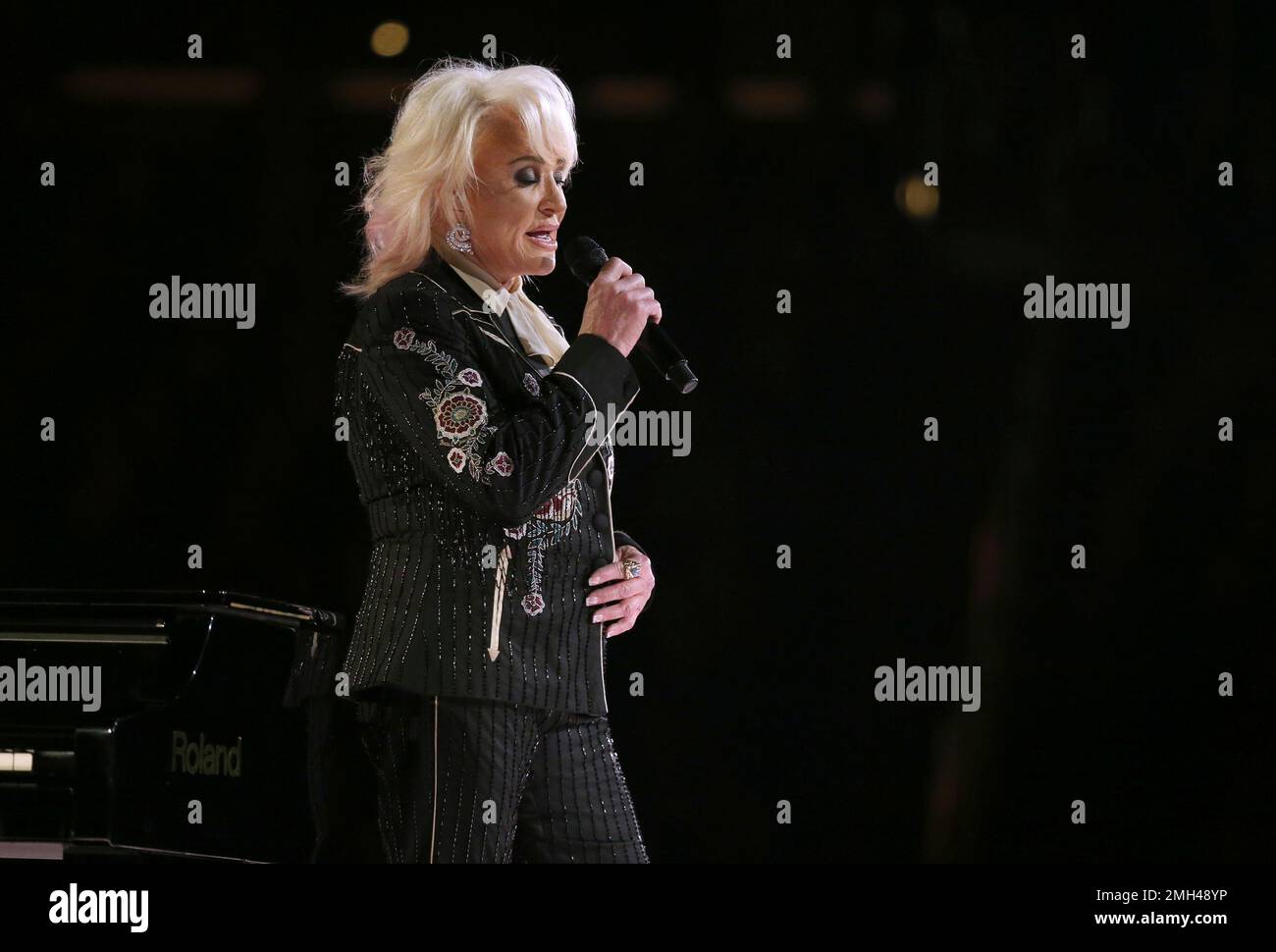 Tanya Tucker performs "Bring My Flowers Now" at the 62nd annual Grammy ...