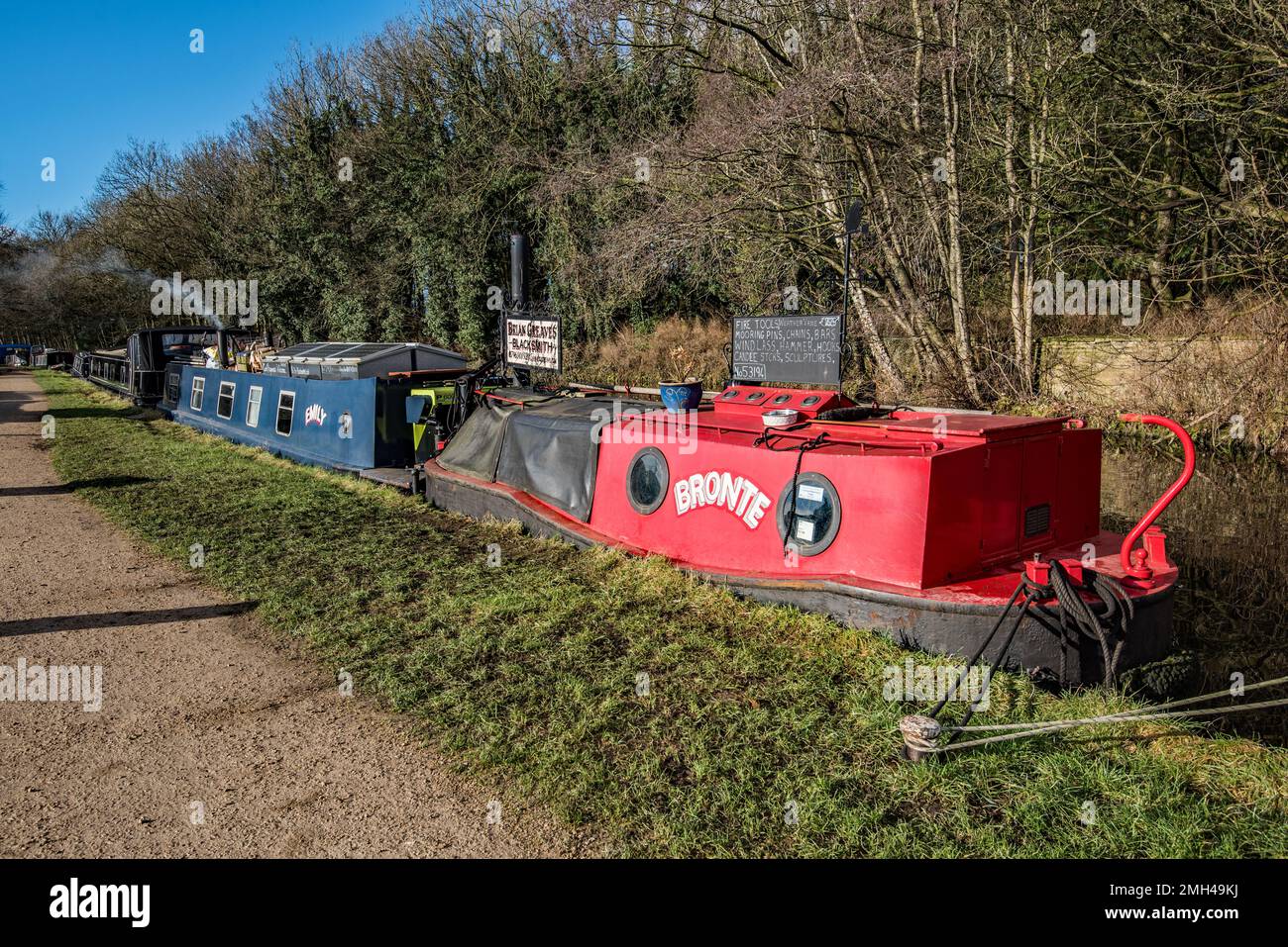 Brian Greaves blacksmith artist who makes sculptures from his barge ...