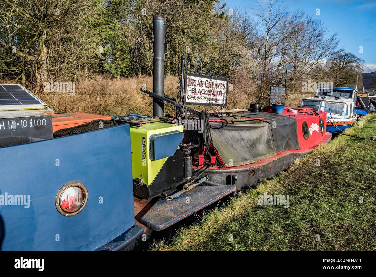 Brian Greaves blacksmith artist who makes sculptures from his barge ...