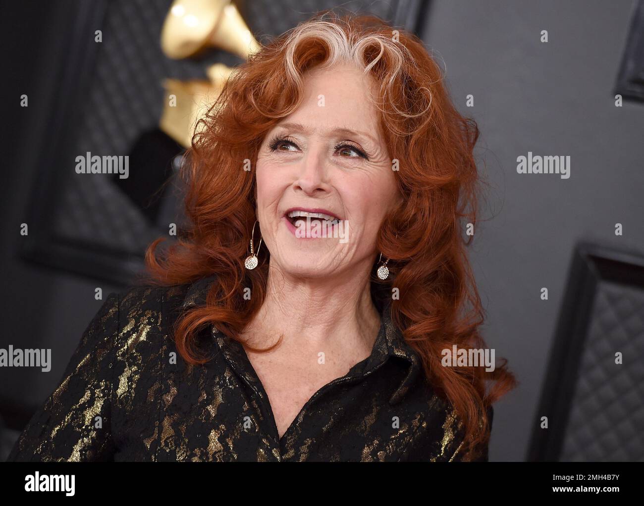 Bonnie Raitt arrives at the 62nd annual Grammy Awards at the Staples ...
