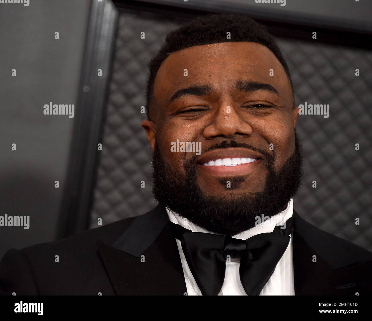 J. White Did It arrives at the 62nd annual Grammy Awards at the Staples ...