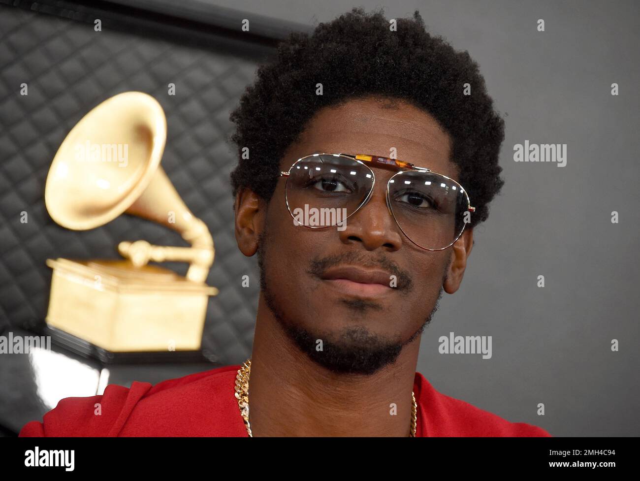 Labrinth arrives at the 62nd annual Grammy Awards at the Staples Center ...