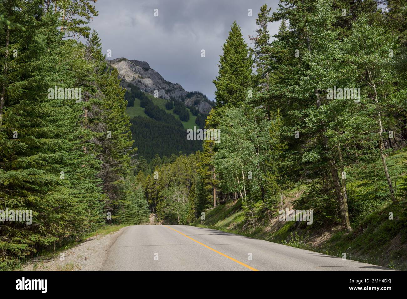 Tourism. Active recreation in mountains and lake in Banff National Park ...