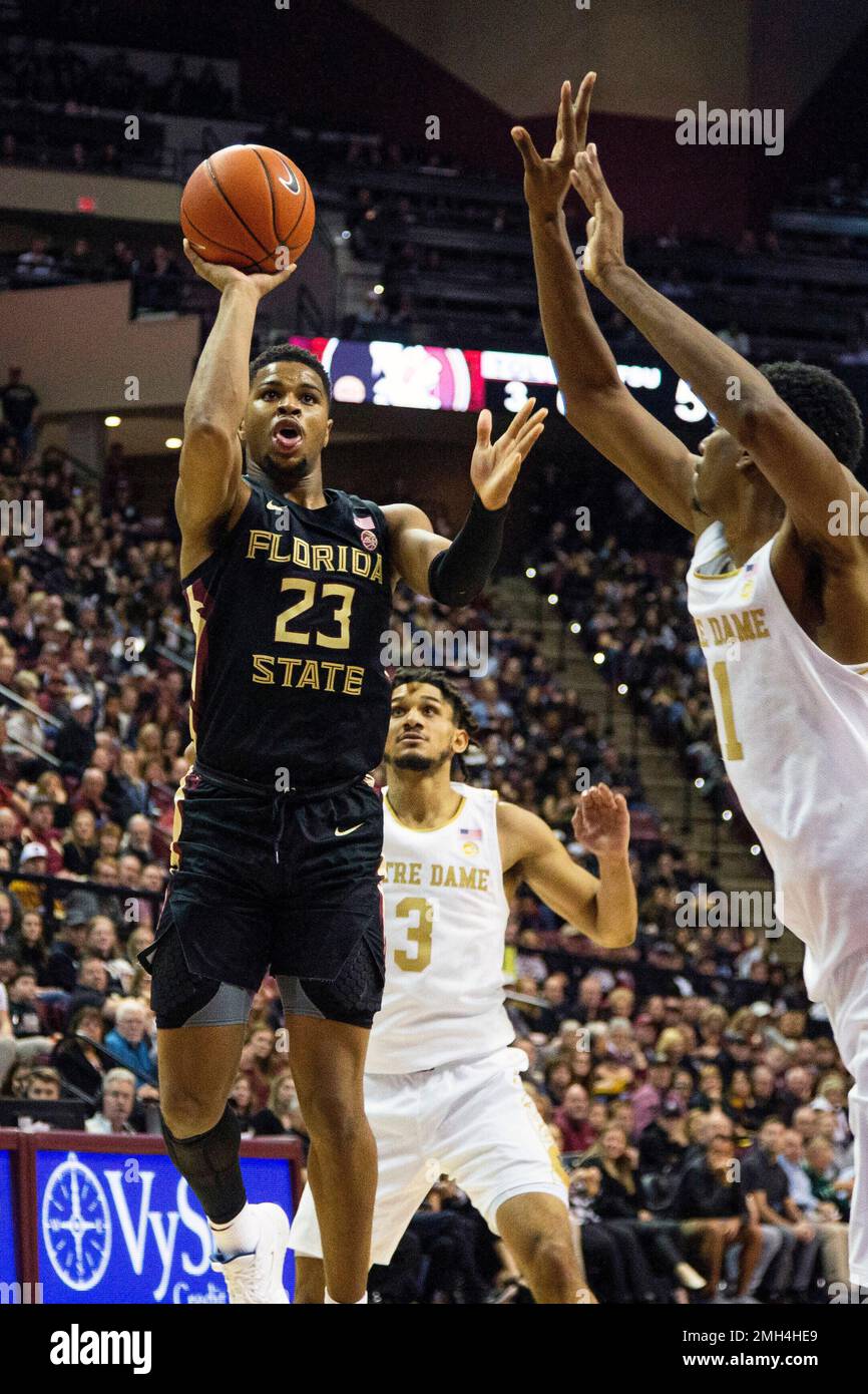 Florida State guard M.J. Walker (23) shoots in the second half of an ...