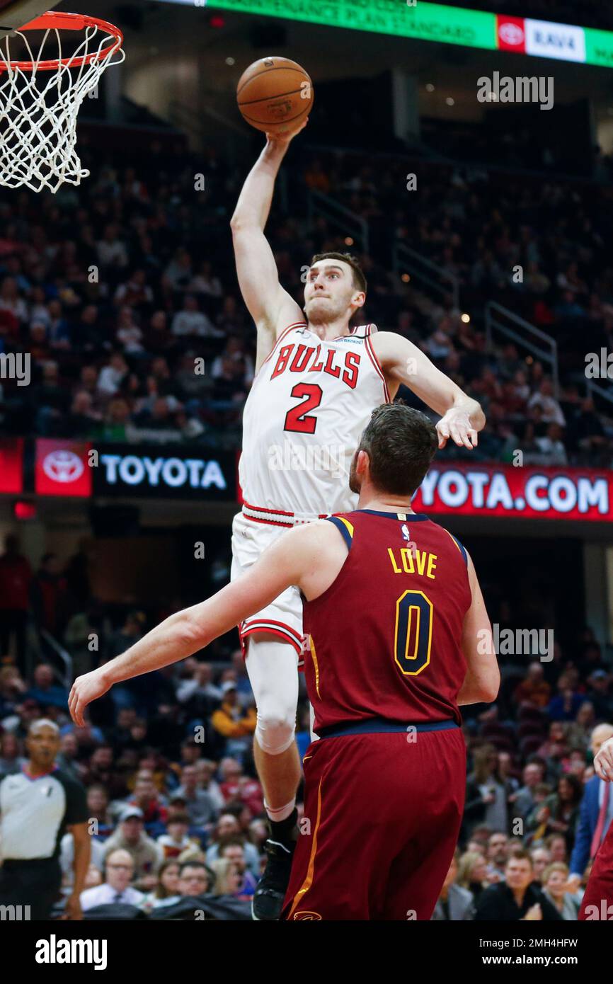 Chicago Bulls' Luke Kornet (2) goes up for a dunk over Cleveland ...